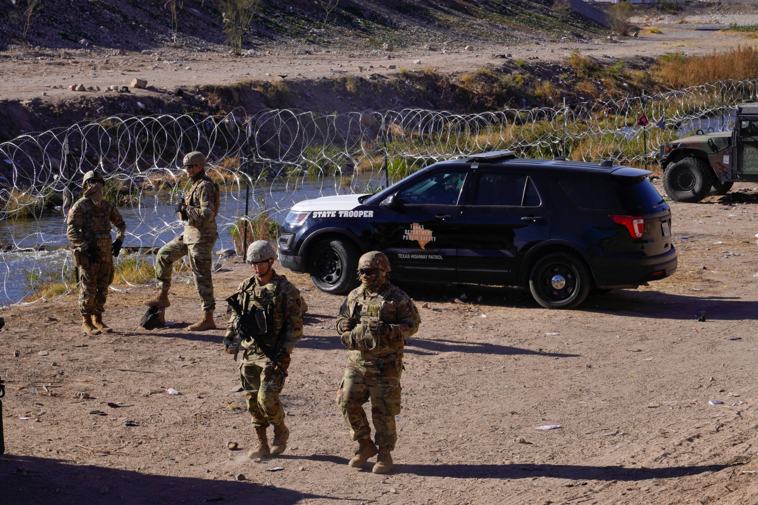 Army sent to protect border from dangerous cartels - Conservative Archives
